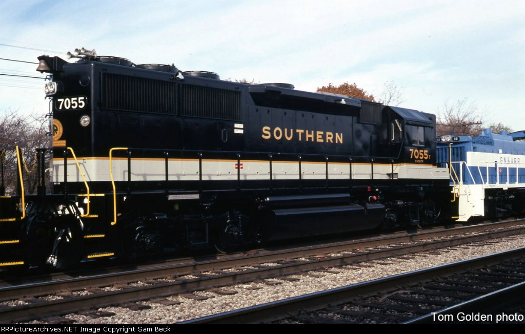 SOU 7055--Brand New GP50